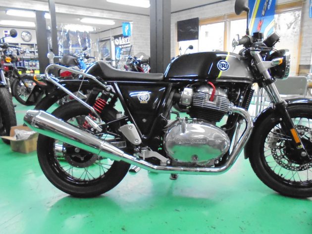 CONTINENTAL GT/ INT650のサイレンサー - バイクショップ モトフィールド MOTO FIELD